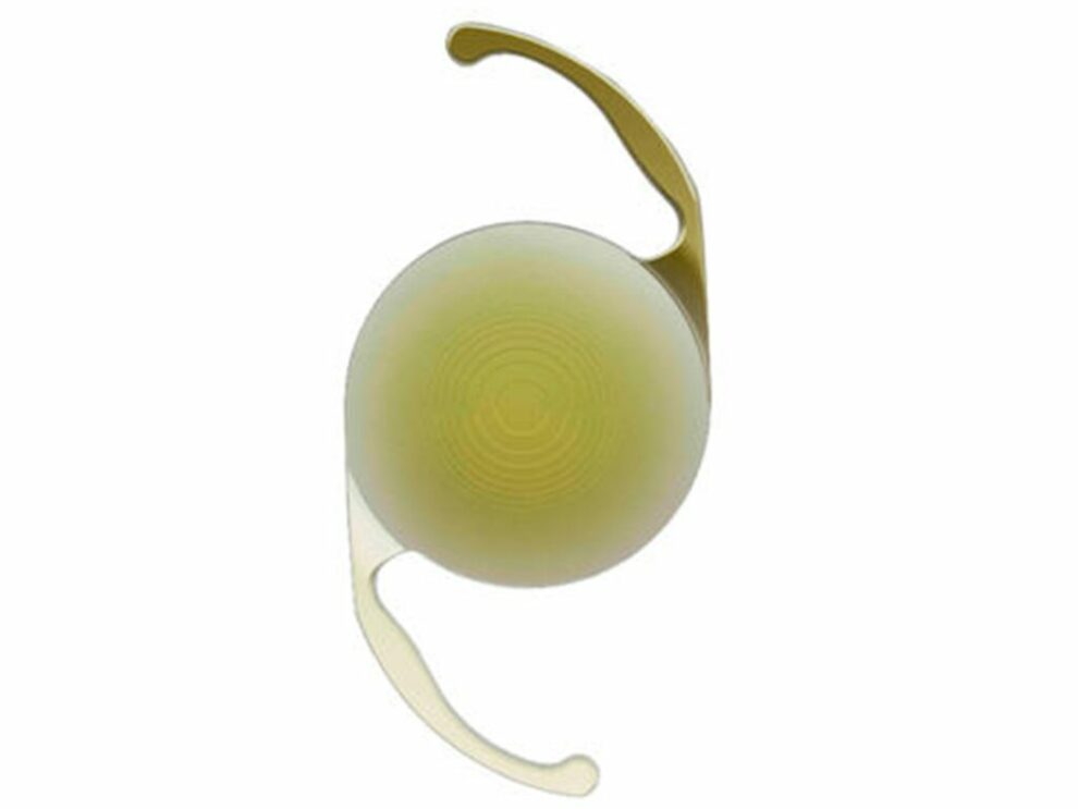 Intraocular Lens Implants in Louisville, KY | Bennett & Bloom Eye Centers